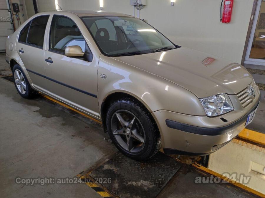 Smilšu krāsa Volkswagen Bora 2001 Tallina, ar dzinēja tilpumu 1.90 L un nobraukumu 0 tūkst. km par 999 €, foto 8 vietnē AUTOMOTO.COM.LV