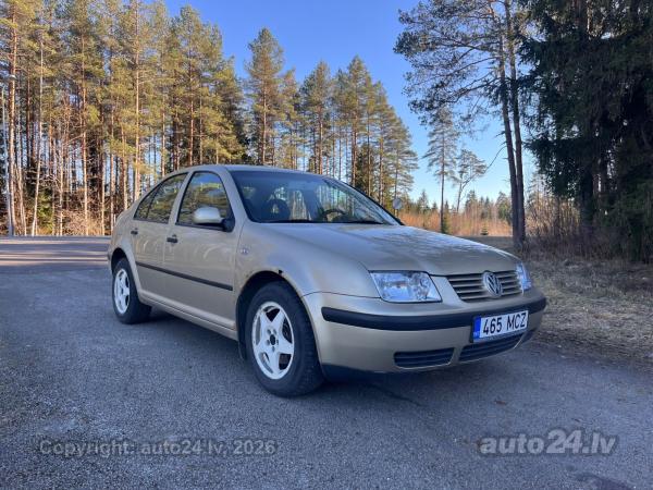 Beige Volkswagen Bora 2002 in Tallinn, with an engine capacity of 1.60 L and mileage of 0 thousand km for 450 €, photo 3 on AUTOMOTO.COM.LV