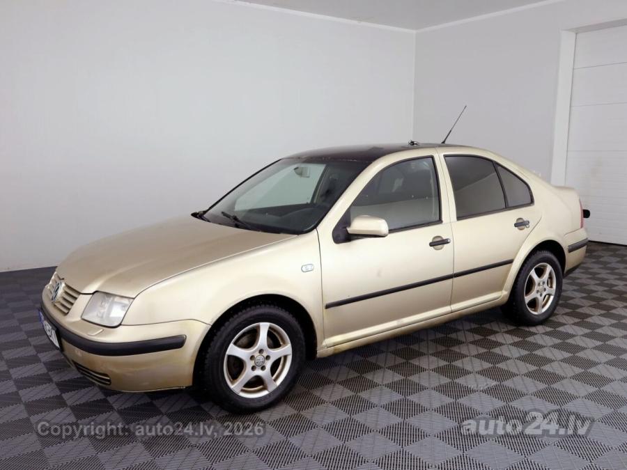 Beige Volkswagen Bora 2003 in Tallinn, with an engine capacity of 1.90 L and mileage of 377 thousand km for 799 €, photo 2 on AUTOMOTO.COM.LV