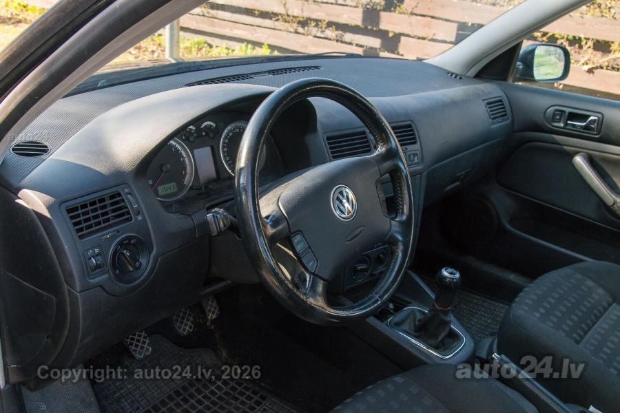 Melns Volkswagen Bora 2001 Paide, ar dzinēja tilpumu 2.00 L un nobraukumu 230 tūkst. km par 3000 €, foto 7 vietnē AUTOMOTO.COM.LV