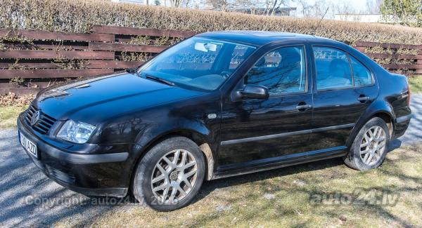 Black Volkswagen Bora 2001 in Paide, with an engine capacity of 2.00 L and mileage of 230 thousand km for 3000 €, photo 8 on AUTOMOTO.COM.LV