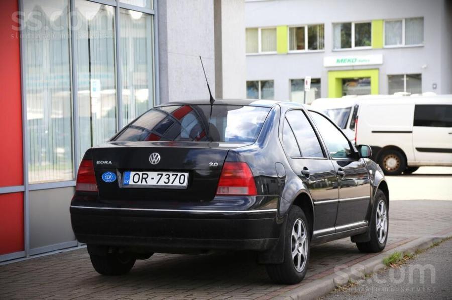 Melns Volkswagen Bora 2002 Rīga, ar dzinēja tilpumu 2.00 L un nobraukumu 201 tūkst. km par 1495 €, foto 7 vietnē AUTOMOTO.COM.LV