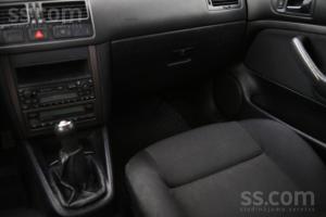 Melns Volkswagen Bora 2002 Rīga, ar dzinēja tilpumu 2.00 L un nobraukumu 201 tūkst. km par 1495 €, foto 9 vietnē AUTOMOTO.COM.LV