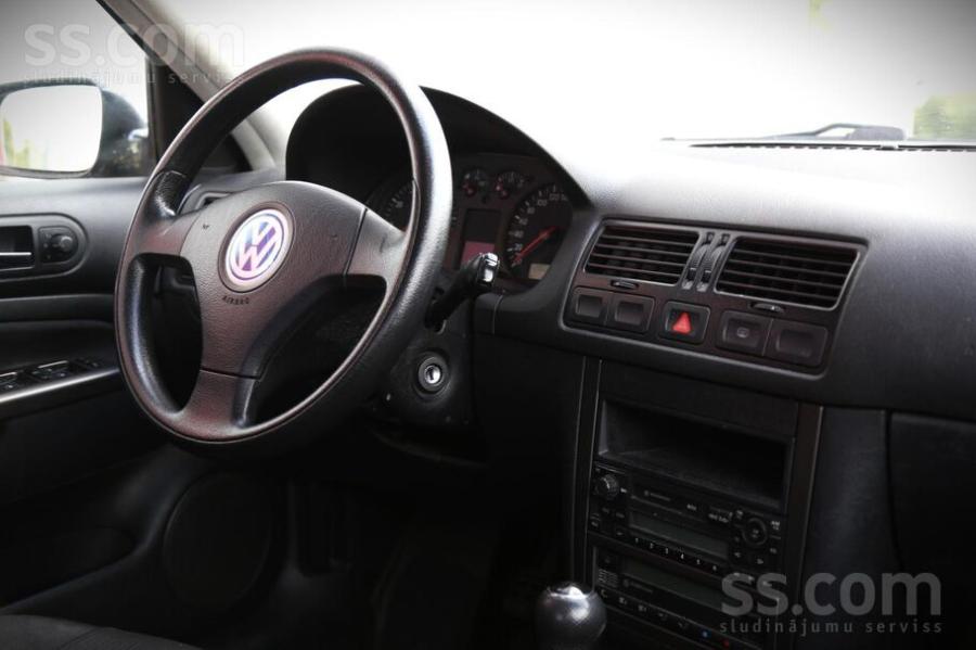 Melns Volkswagen Bora 2002 Rīga, ar dzinēja tilpumu 2.00 L un nobraukumu 201 tūkst. km par 1495 €, foto 11 vietnē AUTOMOTO.COM.LV