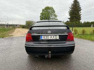 Melns Volkswagen Bora 2003 Tartu, ar dzinēja tilpumu 2.30 L un nobraukumu 342 tūkst. km par 2400 €, foto 8 vietnē AUTOMOTO.COM.LV