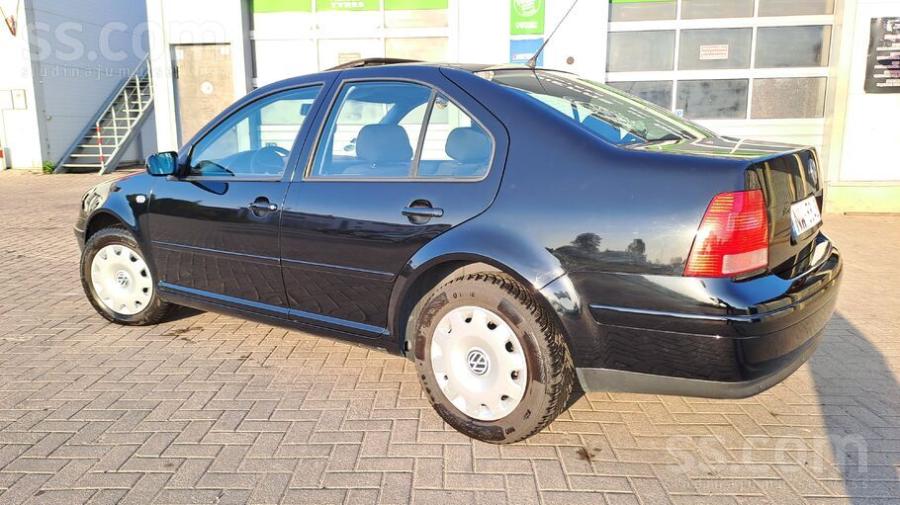 Melns Volkswagen Bora 2003 Rīga, ar dzinēja tilpumu 1.90 L un nobraukumu 0 tūkst. km par 2690 €, foto 6 vietnē AUTOMOTO.COM.LV