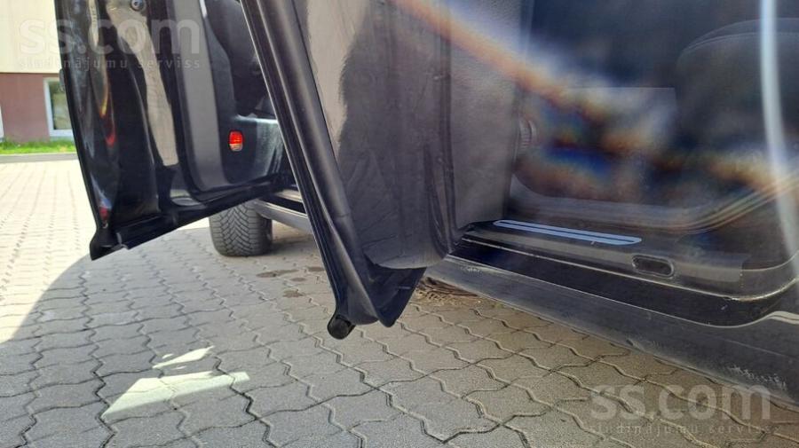 Melns Volkswagen Bora 2003 Rīga, ar dzinēja tilpumu 1.90 L un nobraukumu 0 tūkst. km par 2690 €, foto 9 vietnē AUTOMOTO.COM.LV