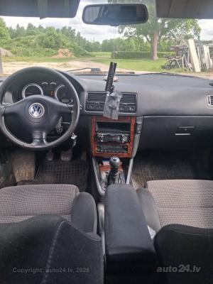 Black Volkswagen Bora 2001 in Tallinn, with an engine capacity of 1.90 L and mileage of 360 thousand km for 700 €, photo 7 on AUTOMOTO.COM.LV