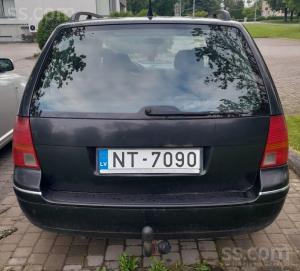 Melns Volkswagen Bora 2002 Valmiera, ar dzinēja tilpumu 1.90 L un nobraukumu 329 tūkst. km par 1750 €, foto 4 vietnē AUTOMOTO.COM.LV