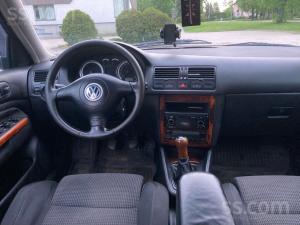 Melns Volkswagen Bora 2002 Valmiera, ar dzinēja tilpumu 1.90 L un nobraukumu 329 tūkst. km par 1750 €, foto 5 vietnē AUTOMOTO.COM.LV