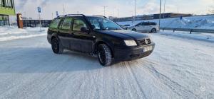 Black Volkswagen Bora 2002 in Kaunas, with an engine capacity of 1.90 L and mileage of 300 thousand km for 1300 €, photo  on AUTOMOTO.COM.LV