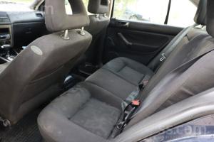 Zils Volkswagen Bora 1999 Rīga, ar dzinēja tilpumu 1.60 L un nobraukumu 0 tūkst. km par 1290 €, foto 7 vietnē AUTOMOTO.COM.LV