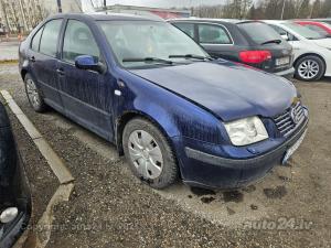 Zils Volkswagen Bora 2000 Tallina, ar dzinēja tilpumu 1.90 L un nobraukumu 0 tūkst. km par 500 €, foto 5 vietnē AUTOMOTO.COM.LV