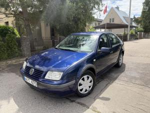 Blue Volkswagen Bora 2000 in Kaunas, with an engine capacity of 1.90 L and mileage of 287 thousand km for 850 €, photo  on AUTOMOTO.COM.LV