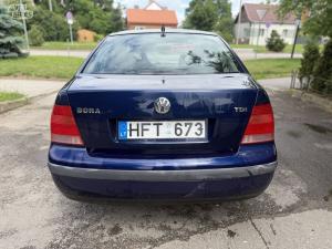 Blue Volkswagen Bora 2000 in Kaunas, with an engine capacity of 1.90 L and mileage of 287 thousand km for 850 €, photo 7 on AUTOMOTO.COM.LV