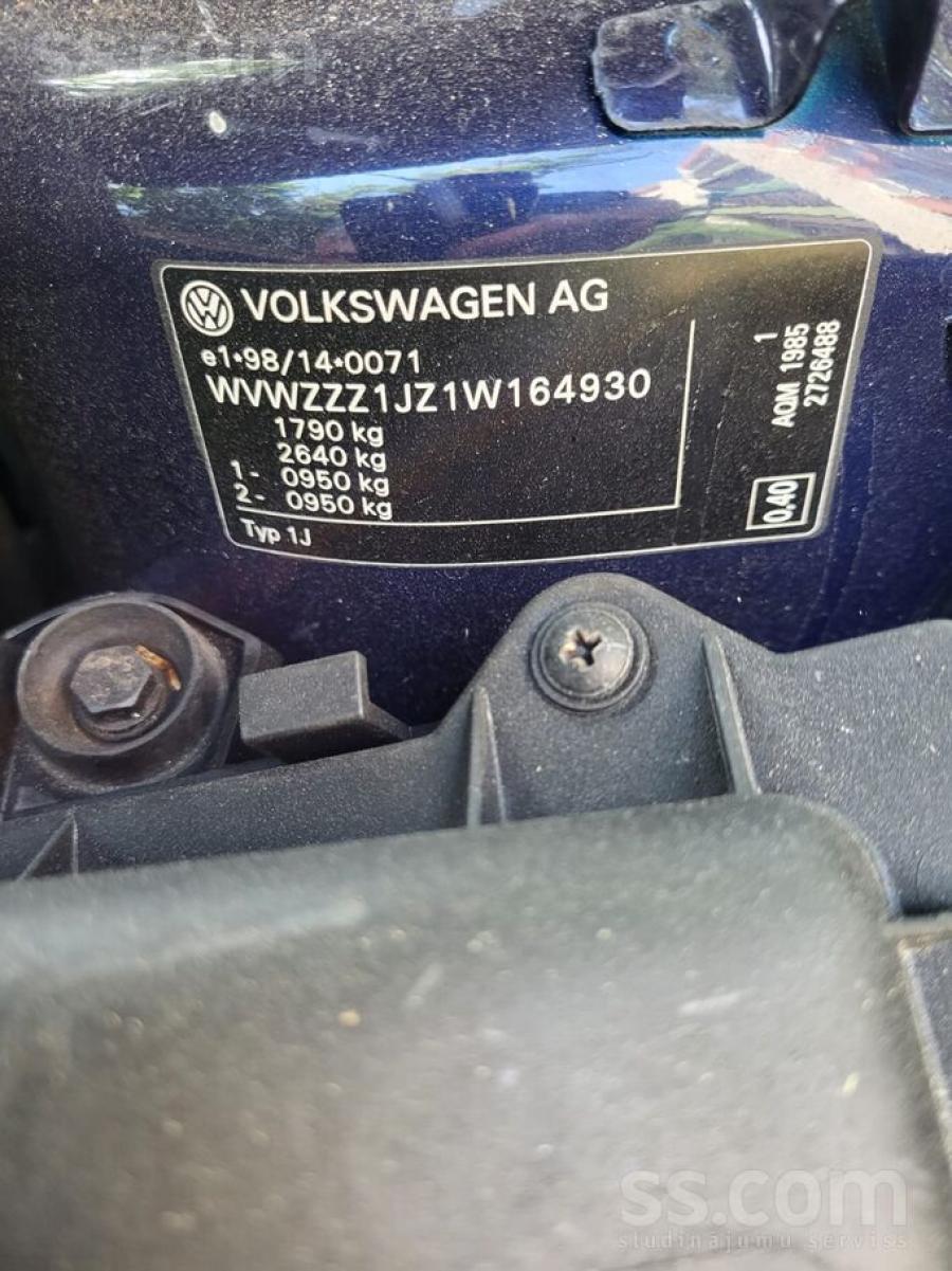 Blue Volkswagen Bora 2000 in Riga, with an engine capacity of 1.90 L and mileage of 175 thousand km for 2499 €, photo 7 on AUTOMOTO.COM.LV