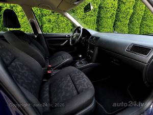 Zils Volkswagen Bora 2000 Tartu, ar dzinēja tilpumu 1.60 L un nobraukumu 350 tūkst. km par 890 €, foto 7 vietnē AUTOMOTO.COM.LV
