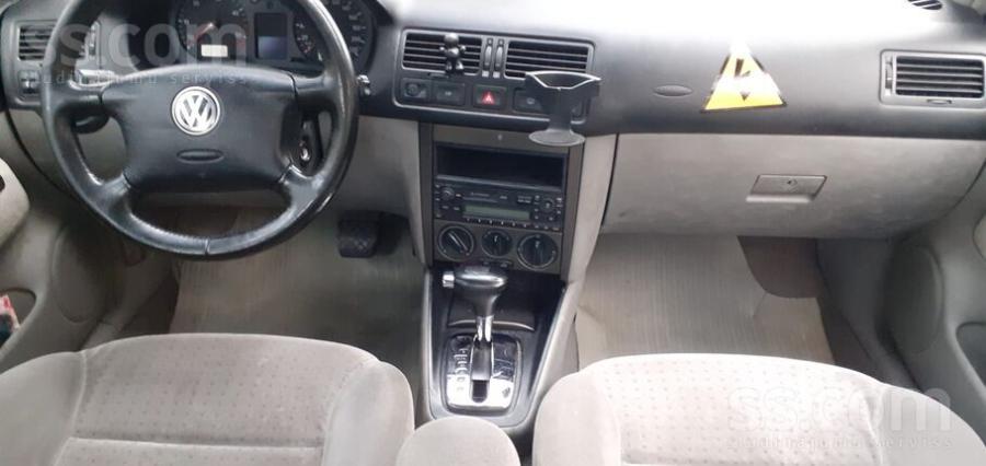 Zils Volkswagen Bora 2000 Jēkabpils, ar dzinēja tilpumu 1.90 L un nobraukumu 336 tūkst. km par 750 €, foto 3 vietnē AUTOMOTO.COM.LV