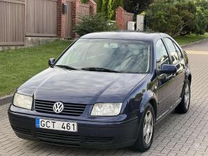 Blue Volkswagen Bora 2001 in Klaipeda, with an engine capacity of 1.90 L and mileage of 368 thousand km for 1400 €, photo 3 on AUTOMOTO.COM.LV