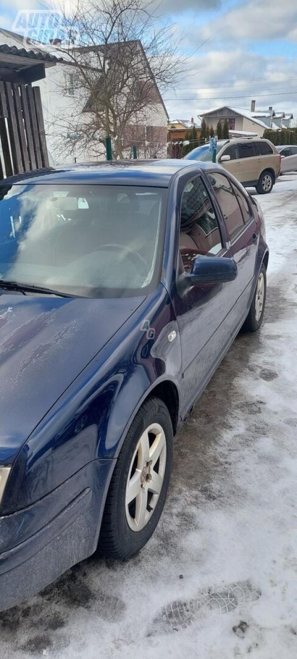 Zils Volkswagen Bora 2002 Viļņa, ar dzinēja tilpumu 1.90 L un nobraukumu 340 tūkst. km par 850 €, foto 2 vietnē AUTOMOTO.COM.LV
