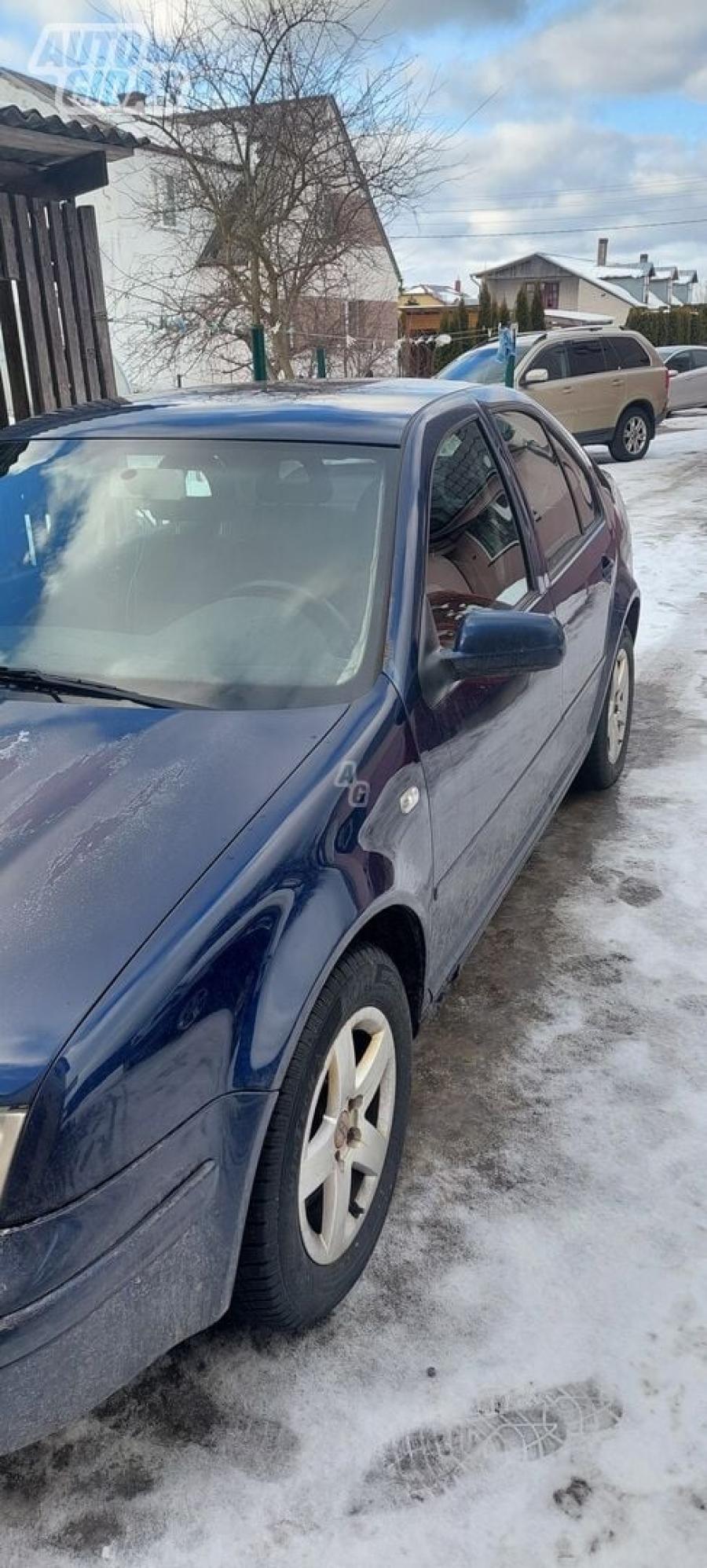 Zils Volkswagen Bora 2002 Viļņa, ar dzinēja tilpumu 1.90 L un nobraukumu 340 tūkst. km par 850 €, foto 2 vietnē AUTOMOTO.COM.LV