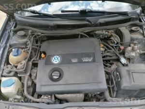 Blue Volkswagen Bora 2002 in Riga, with an engine capacity of 1.60 L and mileage of 411 thousand km for 1000 €, photo 9 on AUTOMOTO.COM.LV