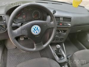 Blue Volkswagen Bora 2002 in Riga, with an engine capacity of 1.60 L and mileage of 411 thousand km for 1000 €, photo 10 on AUTOMOTO.COM.LV