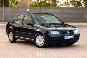Zils Volkswagen Bora 2002 Jelgava, ar dzinēja tilpumu 1.90 L un nobraukumu 260 tūkst. km par 2300 €, foto 3 vietnē AUTOMOTO.COM.LV