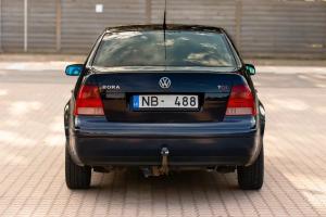 Zils Volkswagen Bora 2002 Jelgava, ar dzinēja tilpumu 1.90 L un nobraukumu 260 tūkst. km par 2300 €, foto 7 vietnē AUTOMOTO.COM.LV
