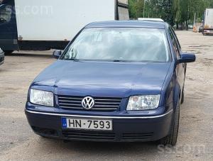 Blue Volkswagen Bora 2002 in Riga, with an engine capacity of 1.90 L and mileage of 311 thousand km for 950 €, photo 3 on AUTOMOTO.COM.LV