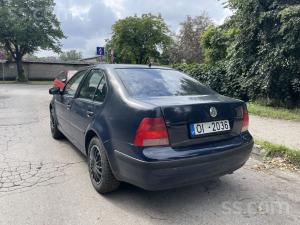 Zils Volkswagen Bora 2002 Rīga, ar dzinēja tilpumu 1.60 L un nobraukumu 0 tūkst. km par 500 €, foto 3 vietnē AUTOMOTO.COM.LV