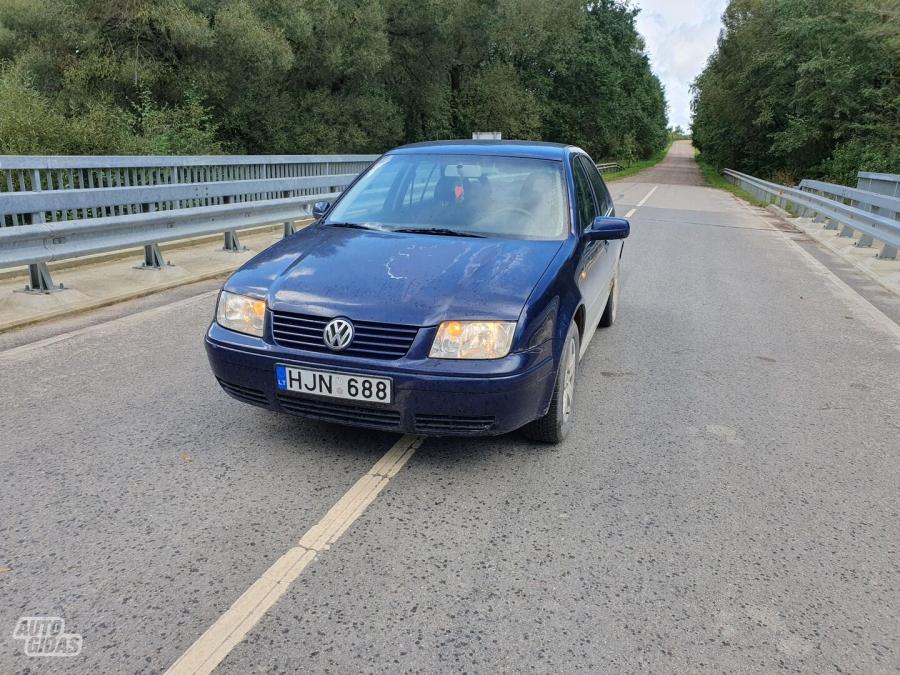 Zils Volkswagen Bora 2002 Viļņa, ar dzinēja tilpumu 1.90 L un nobraukumu 350 tūkst. km par 499 €, foto 3 vietnē AUTOMOTO.COM.LV