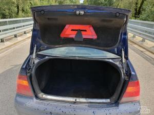 Zils Volkswagen Bora 2002 Viļņa, ar dzinēja tilpumu 1.90 L un nobraukumu 350 tūkst. km par 499 €, foto 11 vietnē AUTOMOTO.COM.LV