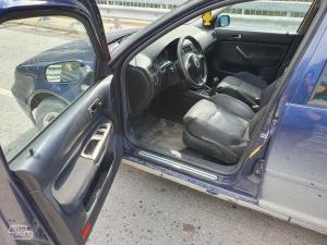 Zils Volkswagen Bora 2002 Viļņa, ar dzinēja tilpumu 1.90 L un nobraukumu 350 tūkst. km par 499 €, foto 14 vietnē AUTOMOTO.COM.LV