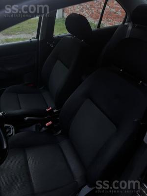 Zils Volkswagen Bora 2004 Liepāja, ar dzinēja tilpumu 1.60 L un nobraukumu 243 tūkst. km par 580 €, foto 6 vietnē AUTOMOTO.COM.LV