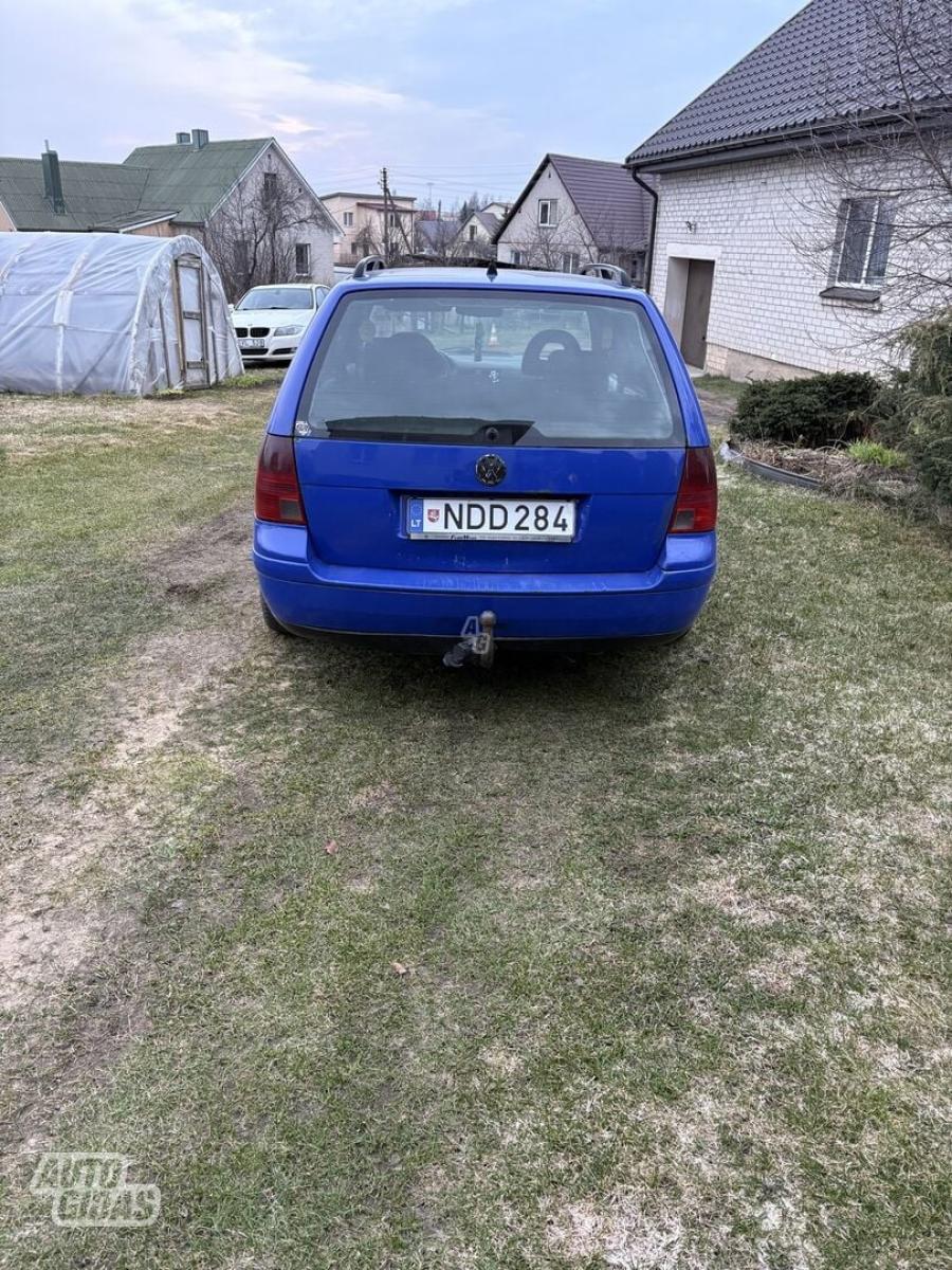 Blue Volkswagen Bora 1999 in Vilnius, with an engine capacity of 1.90 L and mileage of 439 thousand km for 500 €, photo 8 on AUTOMOTO.COM.LV