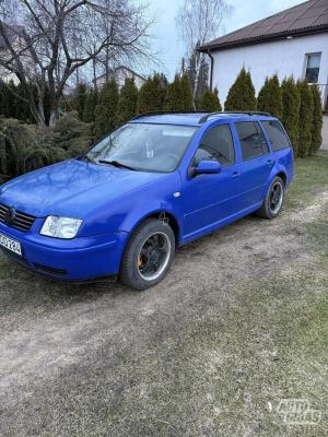 Blue Volkswagen Bora 1999 in Vilnius, with an engine capacity of 1.90 L and mileage of 439 thousand km for 500 €, photo 12 on AUTOMOTO.COM.LV