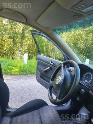 Zils Volkswagen Bora 2000 Aizkraukle, ar dzinēja tilpumu 1.90 L un nobraukumu 334 tūkst. km par 750 €, foto 14 vietnē AUTOMOTO.COM.LV