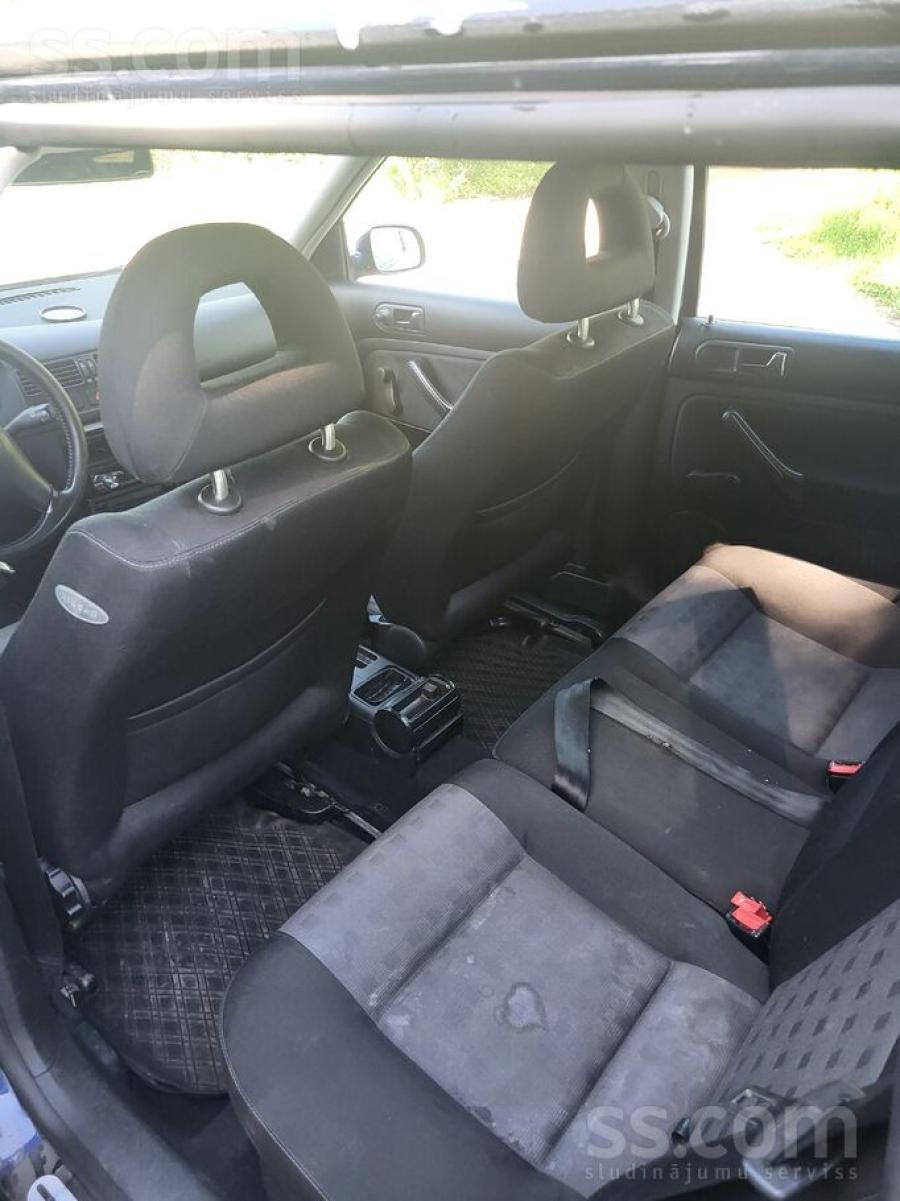 Zils Volkswagen Bora 2000 Aizkraukle, ar dzinēja tilpumu 1.90 L un nobraukumu 334 tūkst. km par 750 €, foto 15 vietnē AUTOMOTO.COM.LV