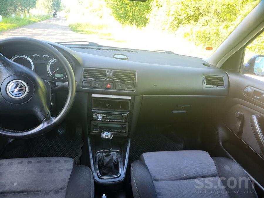 Zils Volkswagen Bora 2000 Aizkraukle, ar dzinēja tilpumu 1.90 L un nobraukumu 334 tūkst. km par 750 €, foto 16 vietnē AUTOMOTO.COM.LV