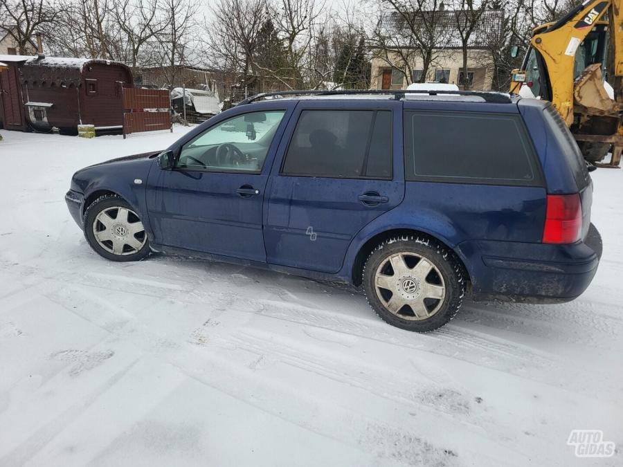 Blue Volkswagen Bora 2002 in Vilnius, with an engine capacity of 1.90 L and mileage of 286 thousand km for 550 €, photo 3 on AUTOMOTO.COM.LV