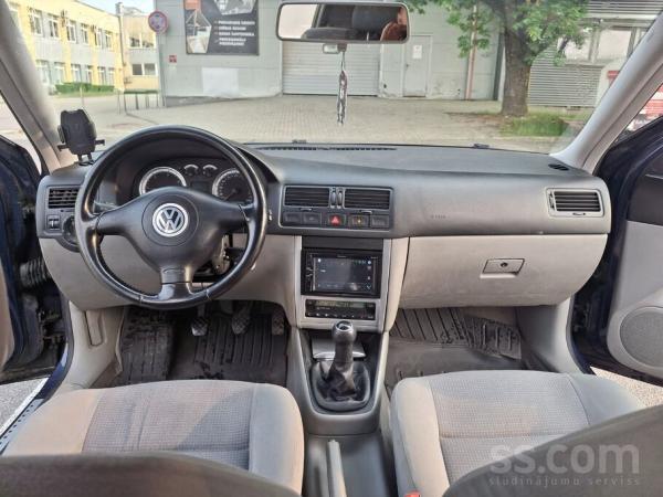 Blue Volkswagen Bora 2002 in Riga, with an engine capacity of 1.90 L and mileage of 337 thousand km for 1750 €, photo 6 on AUTOMOTO.COM.LV