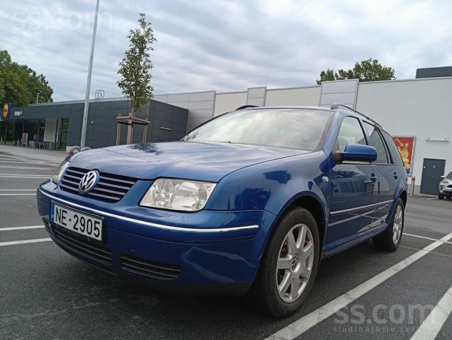 Zils Volkswagen Bora 2003 Rīga, ar dzinēja tilpumu 1.90 L un nobraukumu 342 tūkst. km par 2200 €, foto 1 vietnē AUTOMOTO.COM.LV