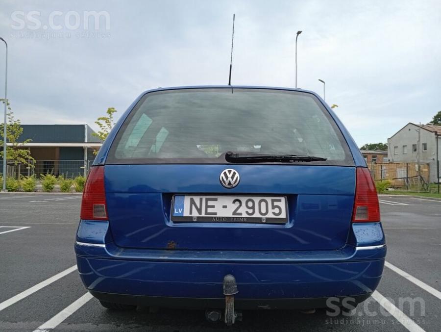 Zils Volkswagen Bora 2003 Rīga, ar dzinēja tilpumu 1.90 L un nobraukumu 342 tūkst. km par 2200 €, foto 5 vietnē AUTOMOTO.COM.LV