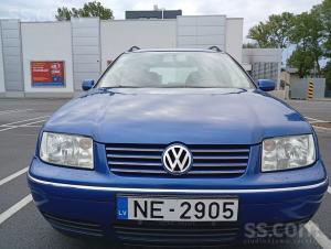Zils Volkswagen Bora 2003 Rīga, ar dzinēja tilpumu 1.90 L un nobraukumu 342 tūkst. km par 2200 €, foto 6 vietnē AUTOMOTO.COM.LV