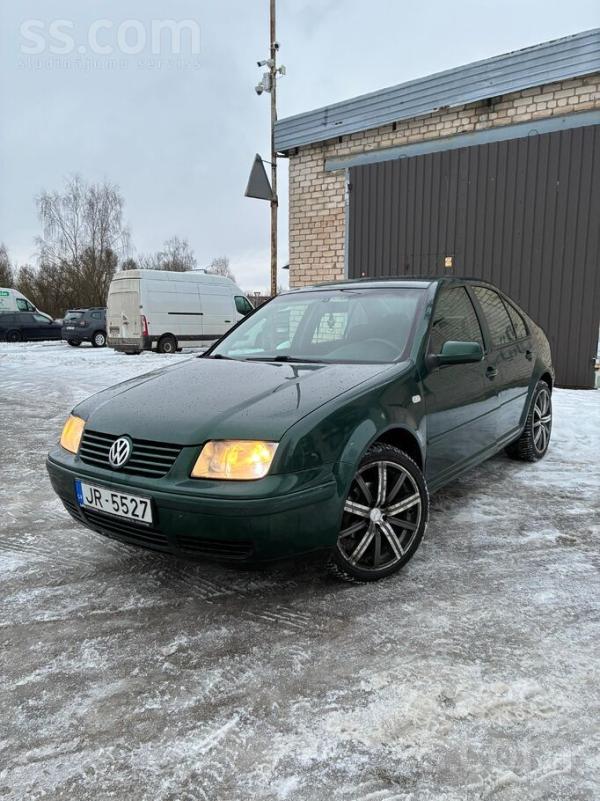 Zaļš Volkswagen Bora 1999 Rīga, ar dzinēja tilpumu 1.90 L un nobraukumu 400 tūkst. km par 1250 €, foto 1 vietnē AUTOMOTO.COM.LV