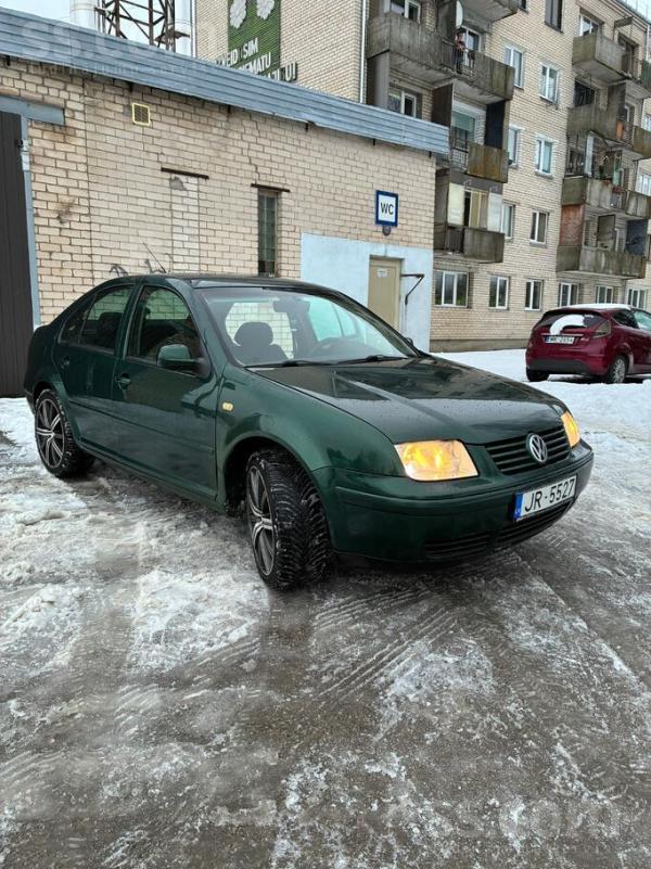 Zaļš Volkswagen Bora 1999 Rīga, ar dzinēja tilpumu 1.90 L un nobraukumu 400 tūkst. km par 1250 €, foto 3 vietnē AUTOMOTO.COM.LV