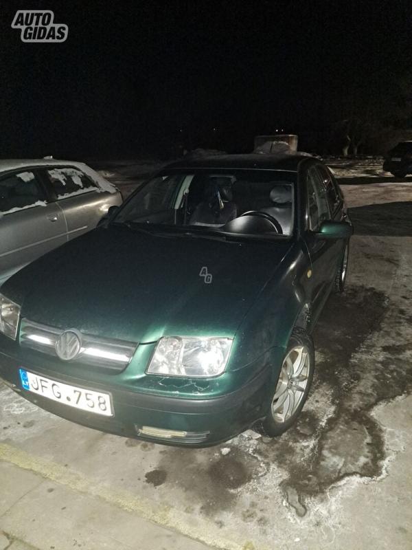 Zaļš Volkswagen Bora 1999 Radviliškis, ar dzinēja tilpumu 1.90 L un nobraukumu 470 tūkst. km par 850 €, foto 2 vietnē AUTOMOTO.COM.LV