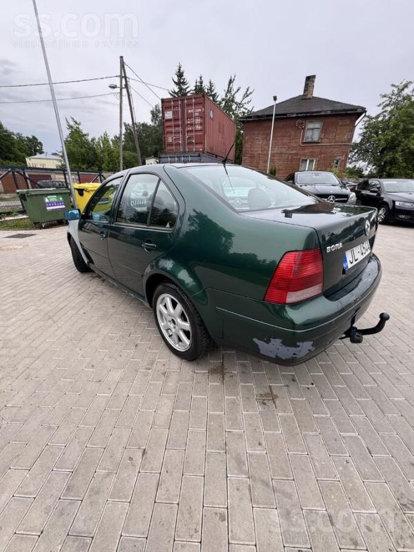 Green Volkswagen Bora 2000 in Riga, with an engine capacity of 1.90 L and mileage of 292 thousand km for 1200 €, photo 4 on AUTOMOTO.COM.LV