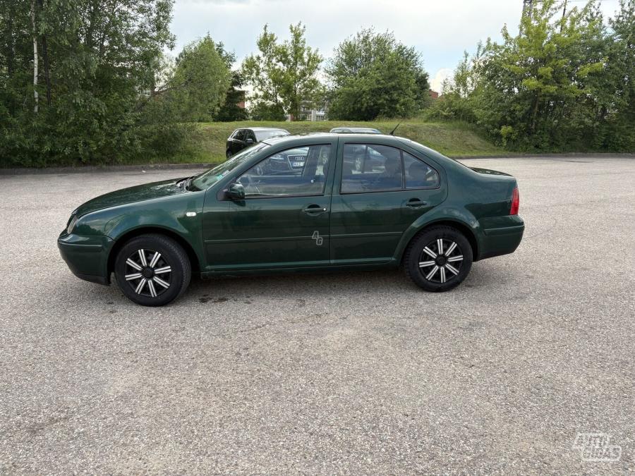 Zaļš Volkswagen Bora 2000 Anykščiai, ar dzinēja tilpumu 1.90 L un nobraukumu 479 tūkst. km par 440 €, foto 4 vietnē AUTOMOTO.COM.LV